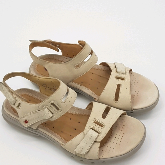 Clarks | Shoes | Clarks Un Structured Sandals Szus7 | Poshmark